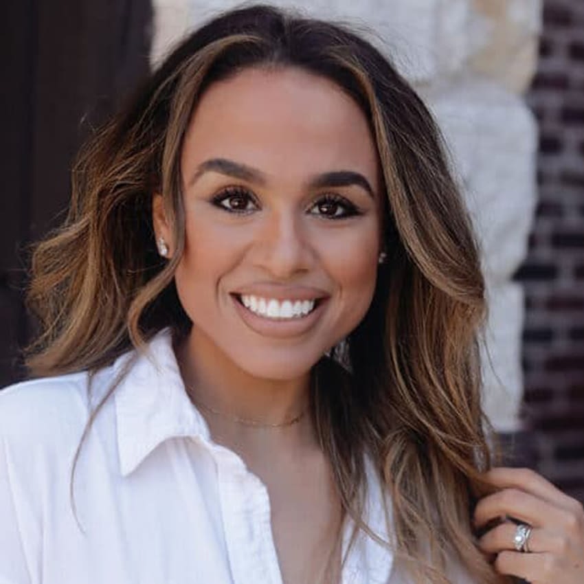 Women's Ministry Live Events | est.HER | Christian Live Events for Women